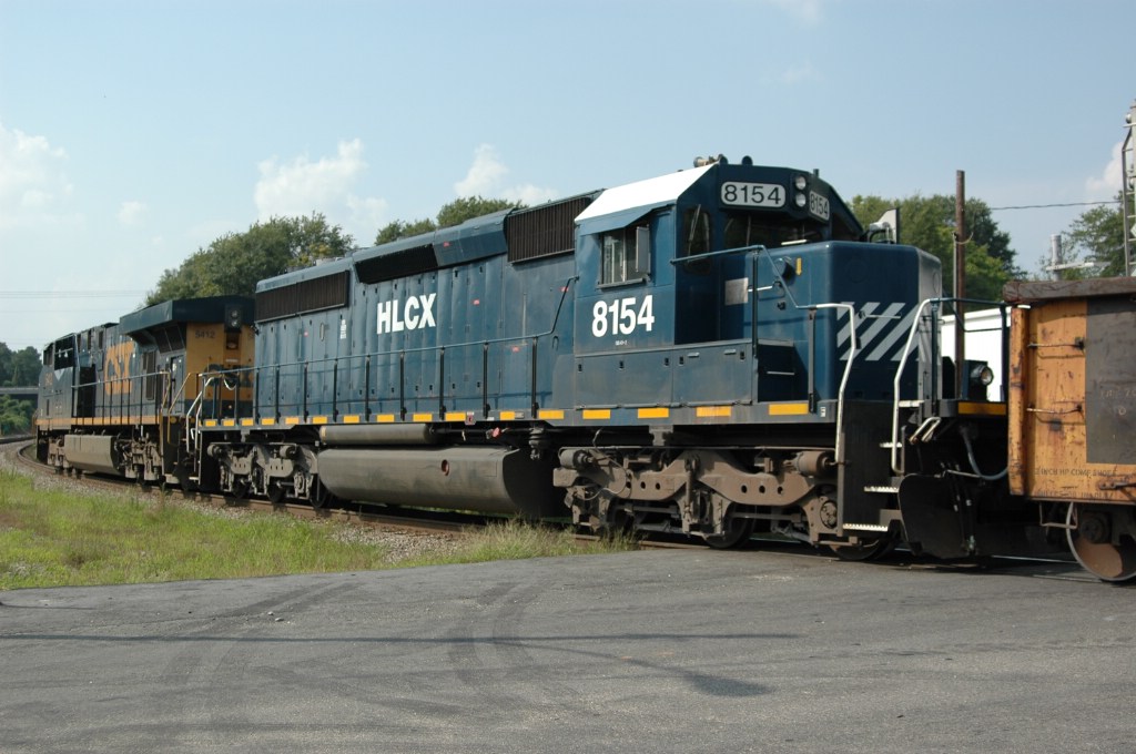 HLCX 8154 on CSX S675.